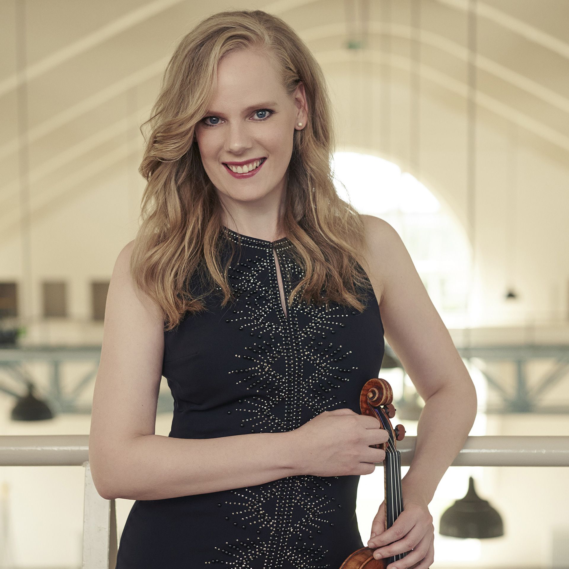 Tadaaki Otaka conducts Britten & Elgar