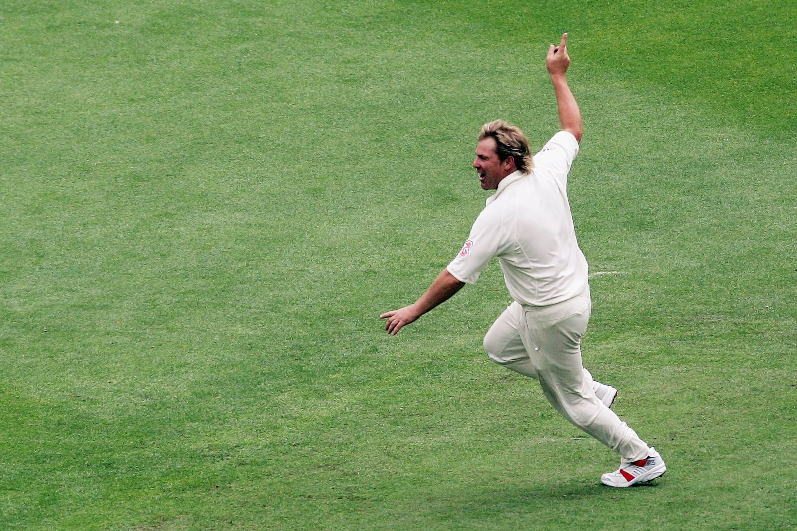 The iconic images that make the men's Ashes