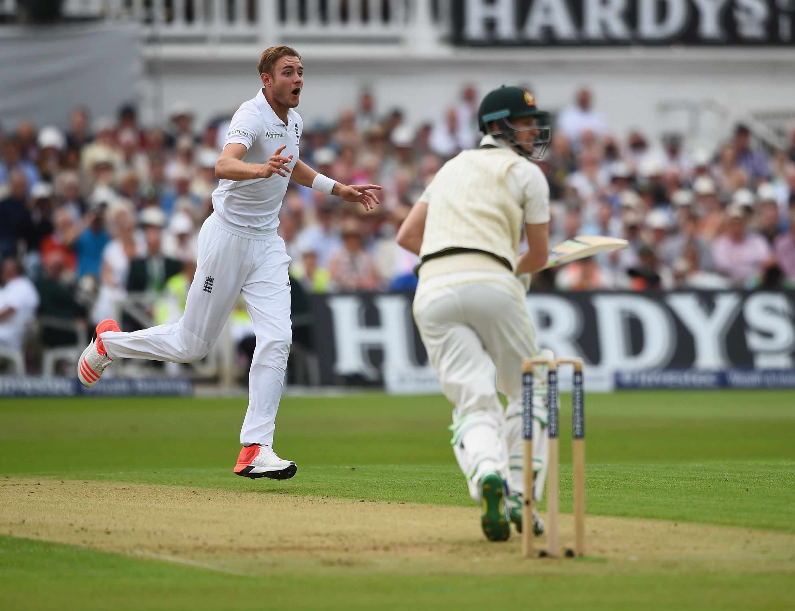 The iconic images that make the men's Ashes