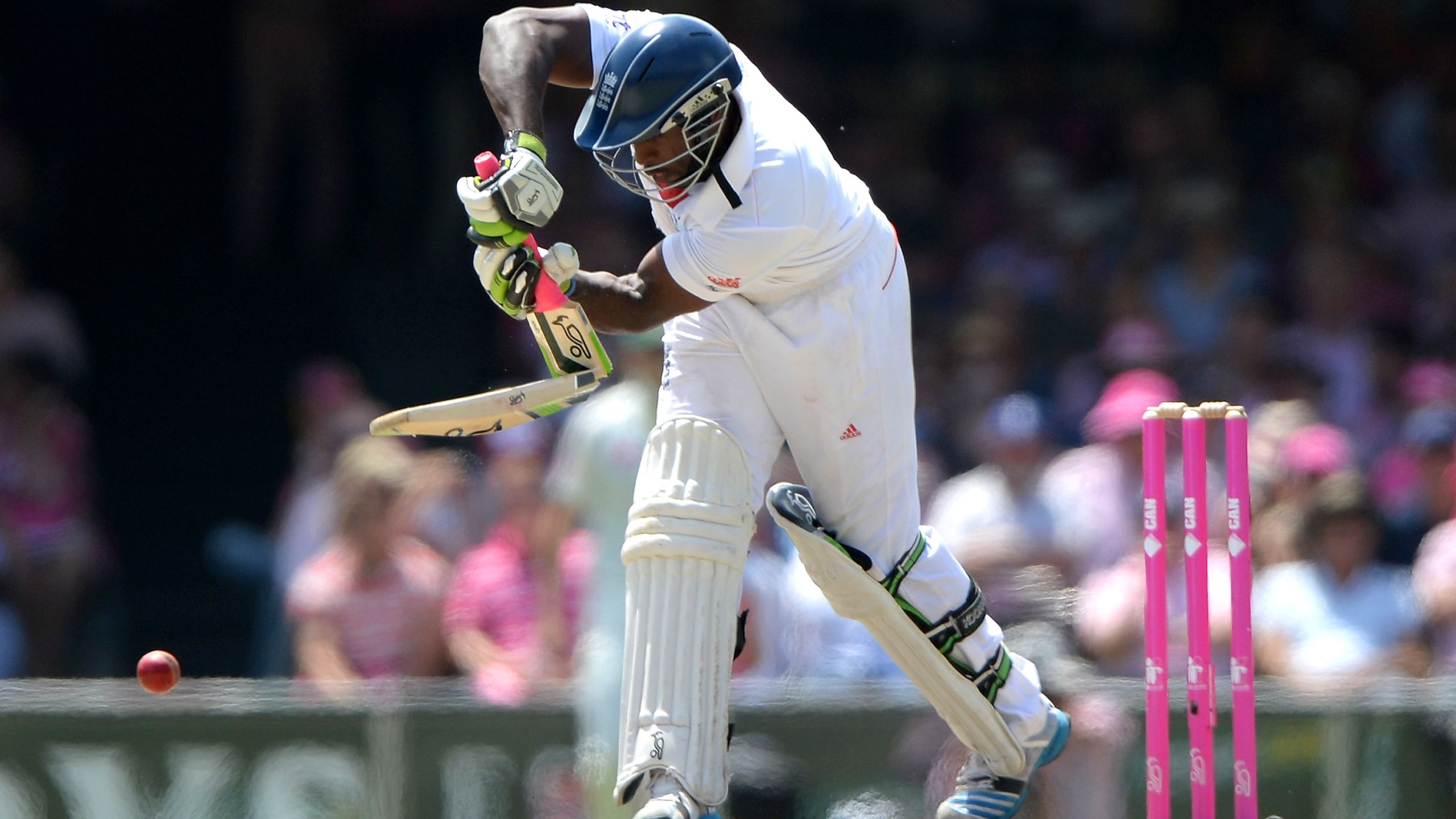 Bouncers, boomerangs and broken bats