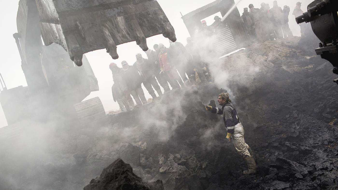 Desert on fire - BBC News