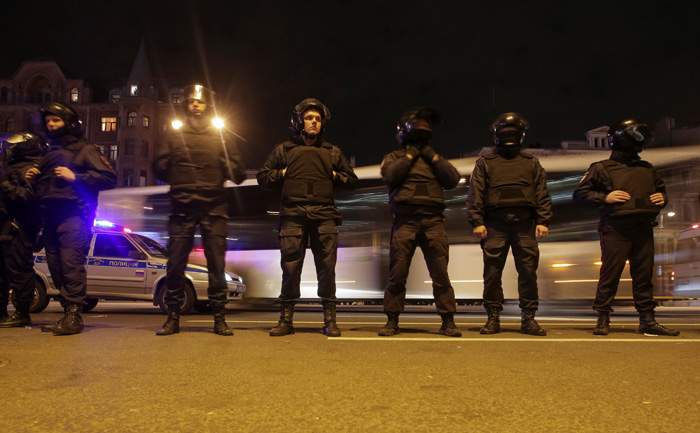 In the shadow of Red October - BBC News