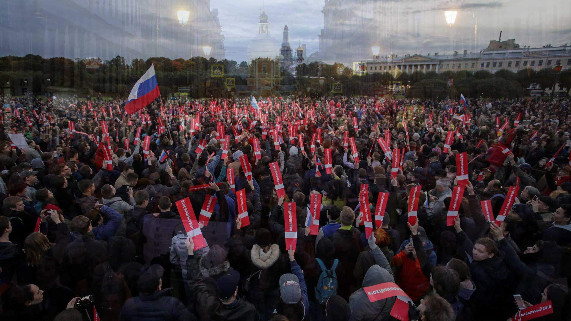 In the shadow of Red October - BBC News