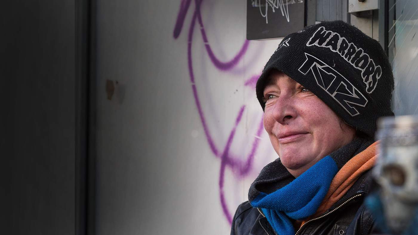 Homeless by the sea - BBC News