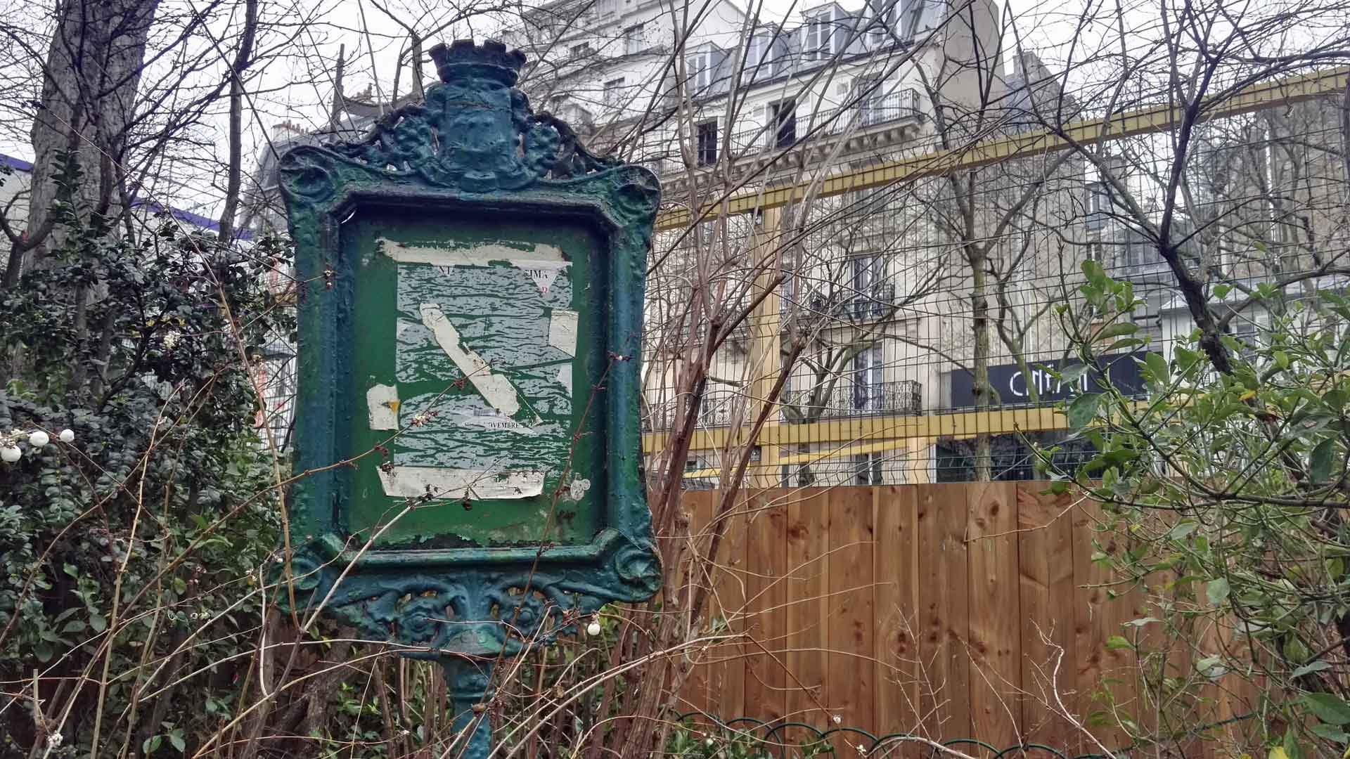 Homeless: Looking for the man who disappeared in Paris - BBC News