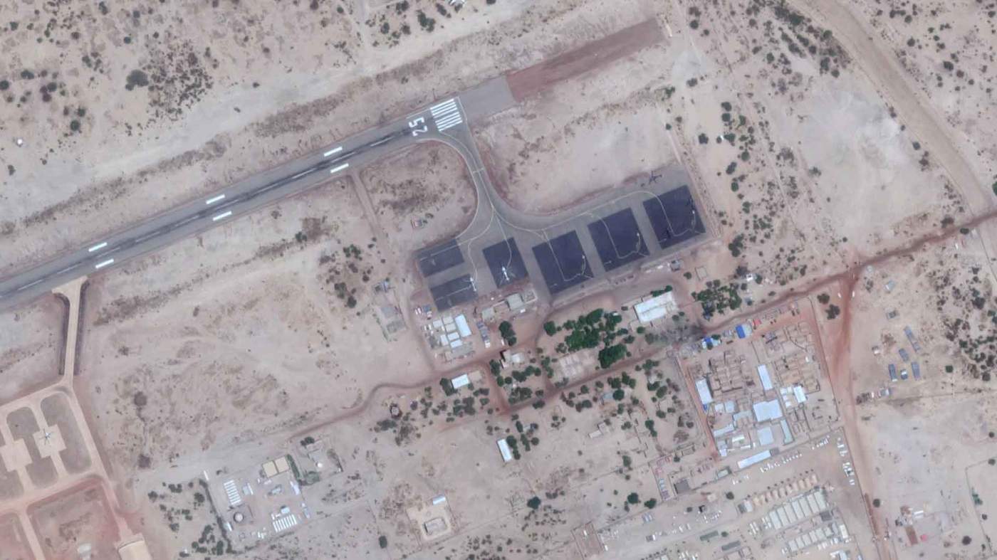 The war in the desert - BBC News