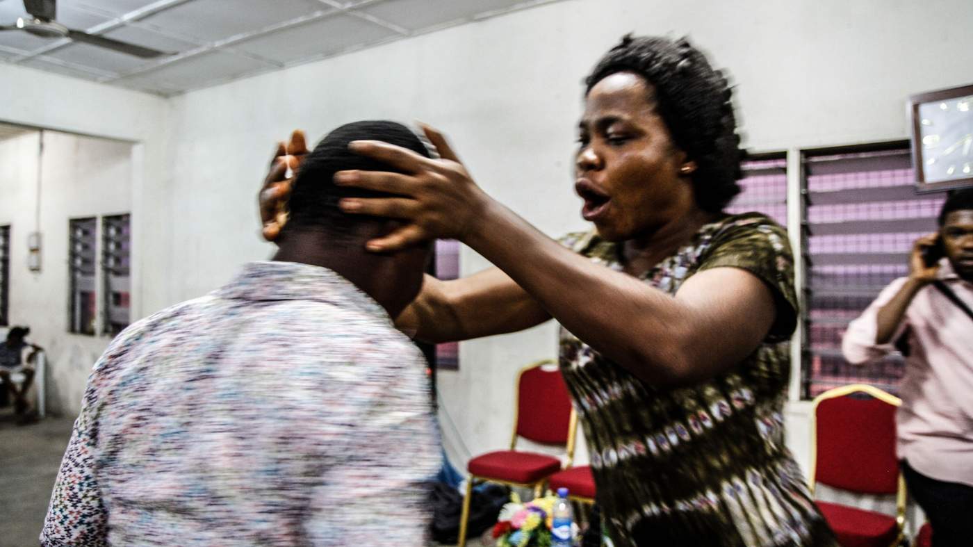 Watoto wanaodaiwa kuwa wachawi - BBC News Swahili