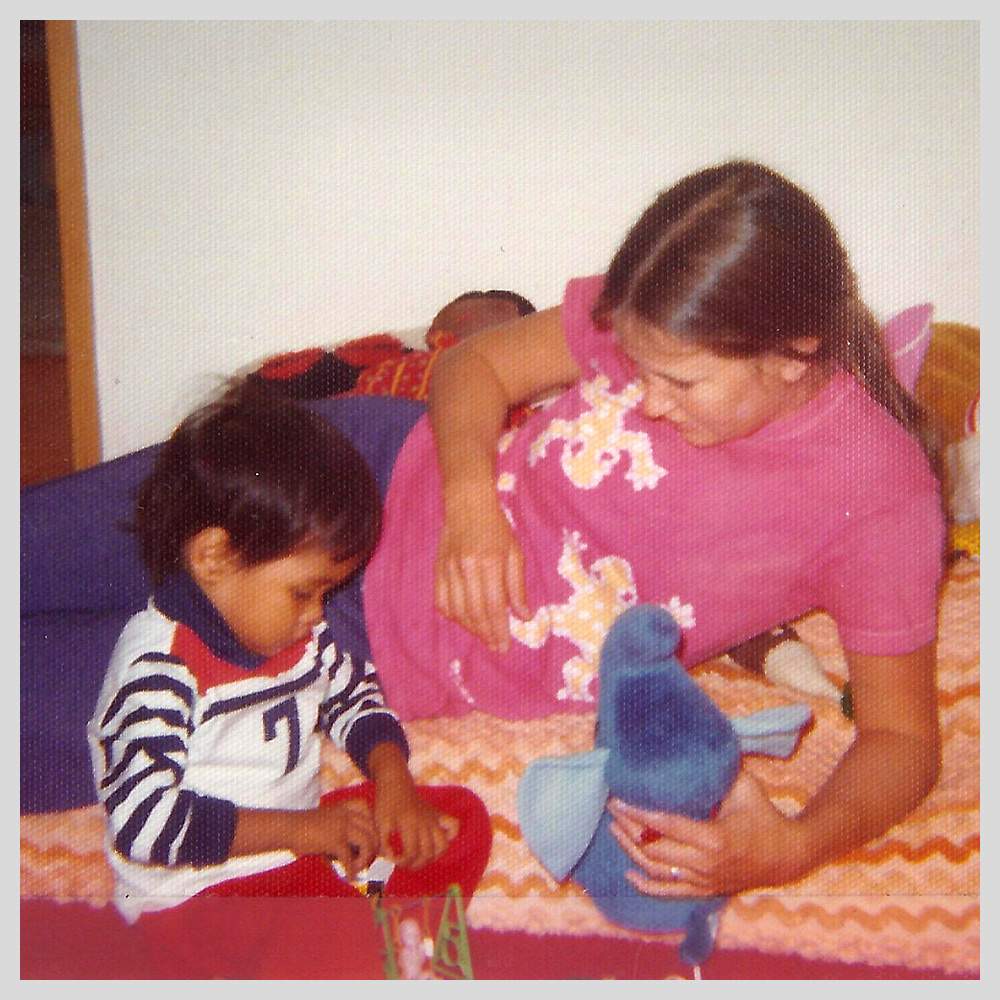 The extraordinary story of how I found my parents - BBC News