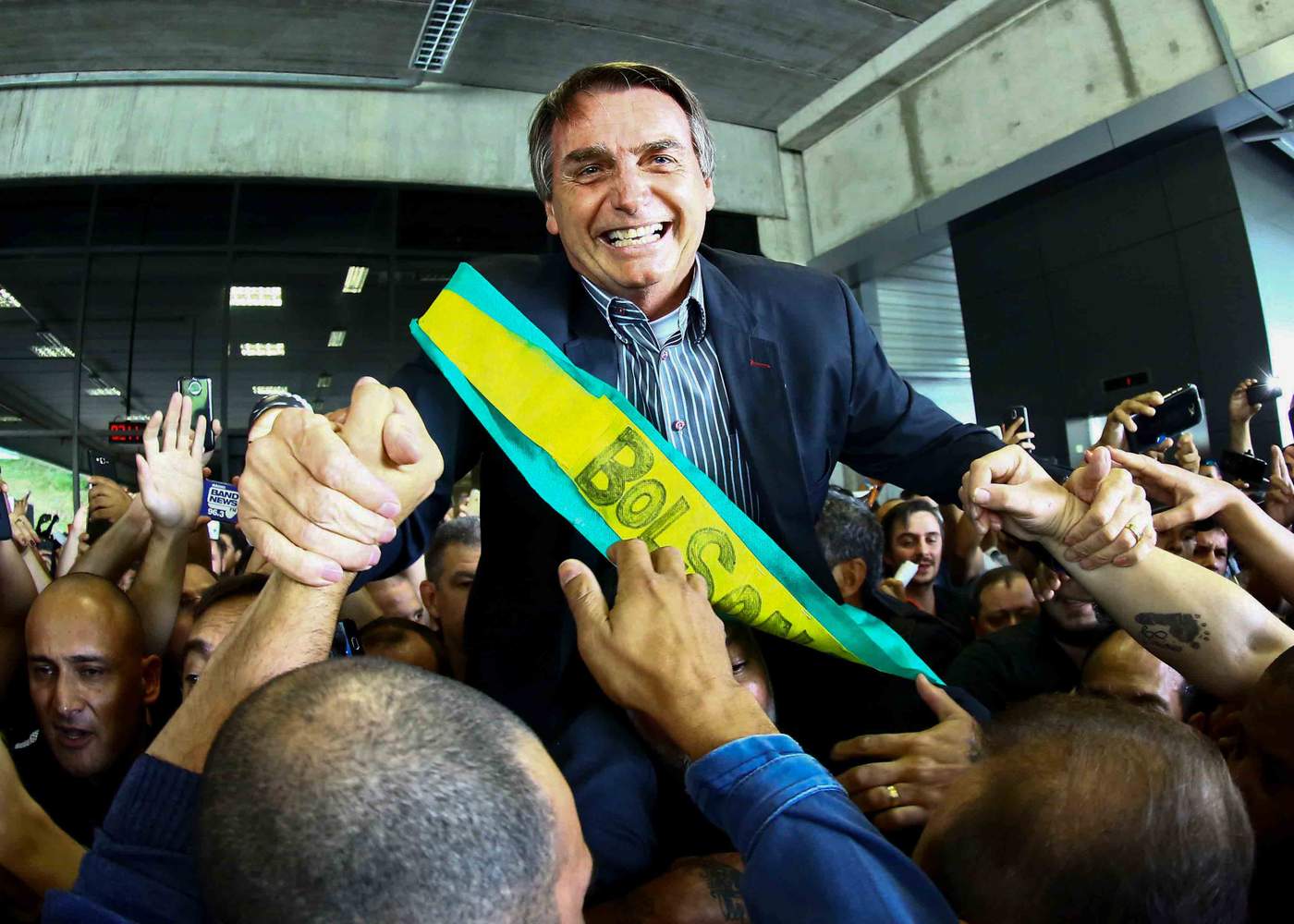 Jair Bolsonaro: Brazil's unlikely president - BBC News