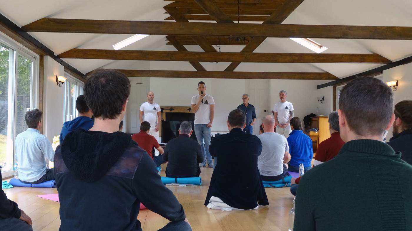 What I learnt on a men-only retreat - BBC News