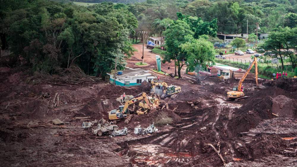 Brazil’s dam disaster - BBC News
