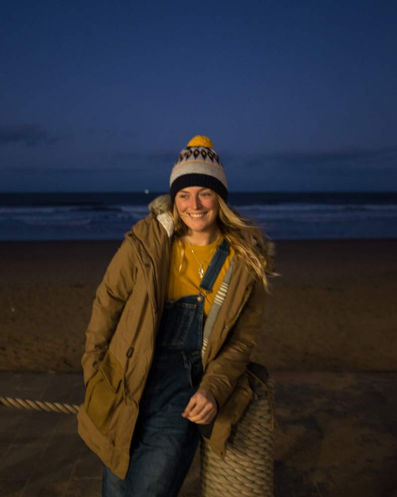 The surfers of Tynemouth - BBC News