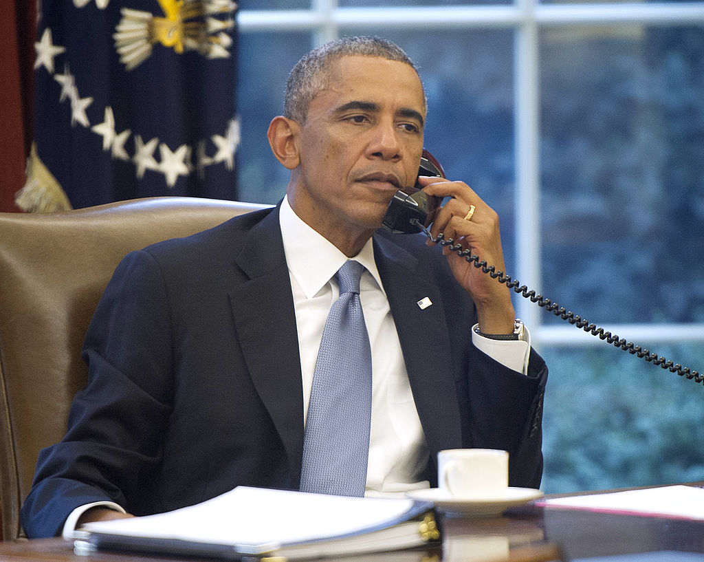 Ilham Anas: Kisah delapan tahun menjadi 'Obama KW Super' - BBC News ...